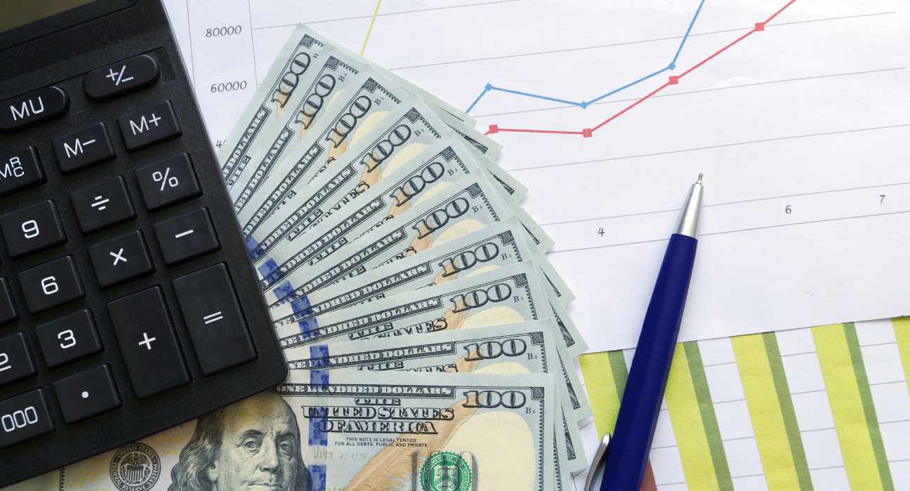 Free RevPAR Calculator: Understanding and Improving RevPAR